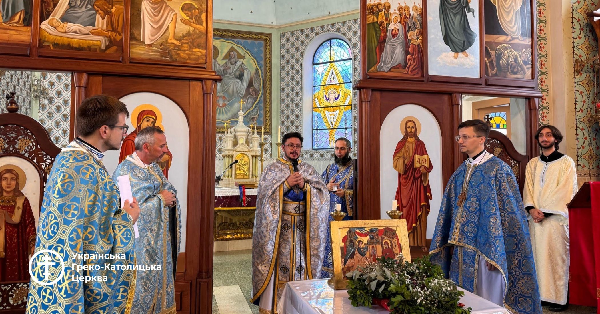 Newly Ordained Priests in Argentina Entrust Their Ministry to the ...